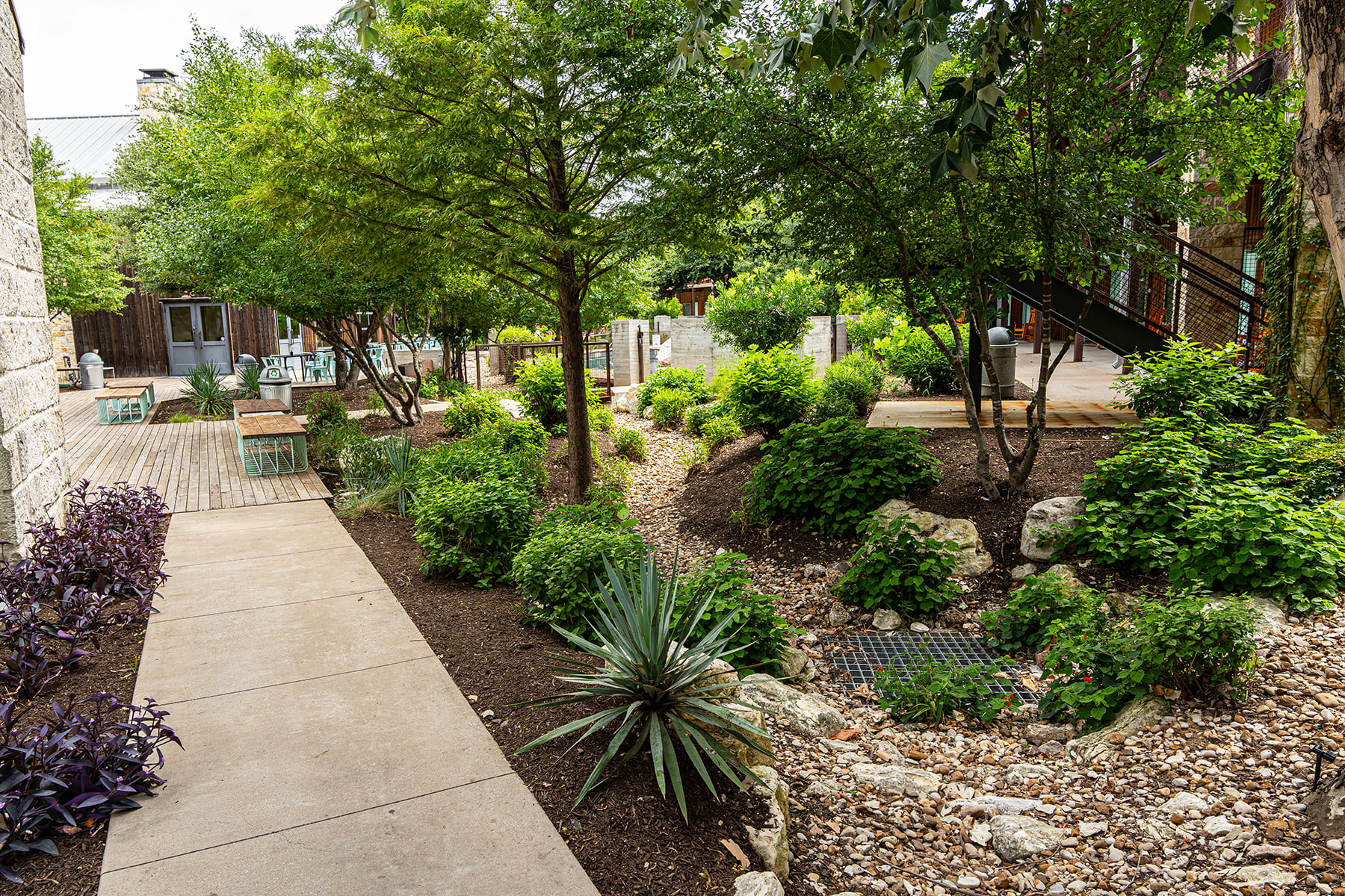 Expert Commercial Landscaping Services in Houston That You Can Trust