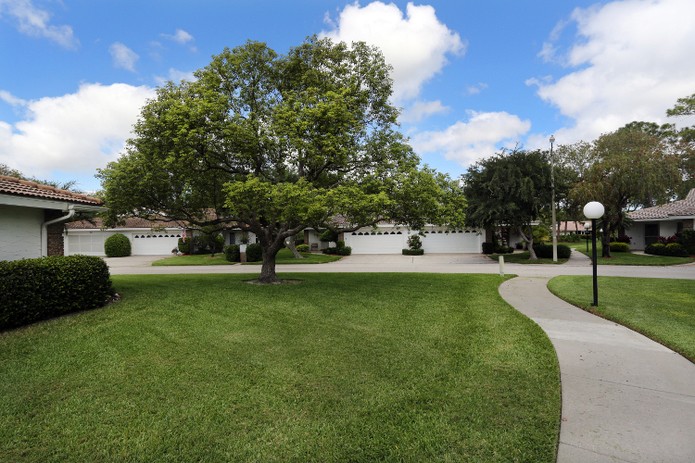 Setting Your Landscape Service Expectations